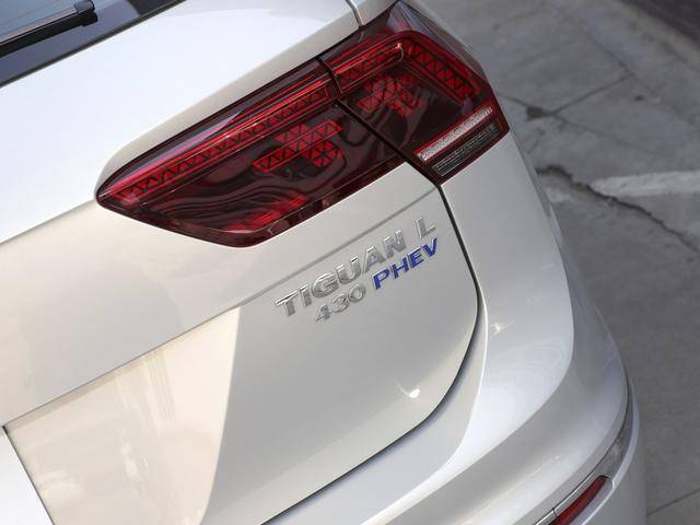 综合续航超过800km，1公里花费低至1毛，途观L PHEV了解下？_搜狐汽车_搜狐网