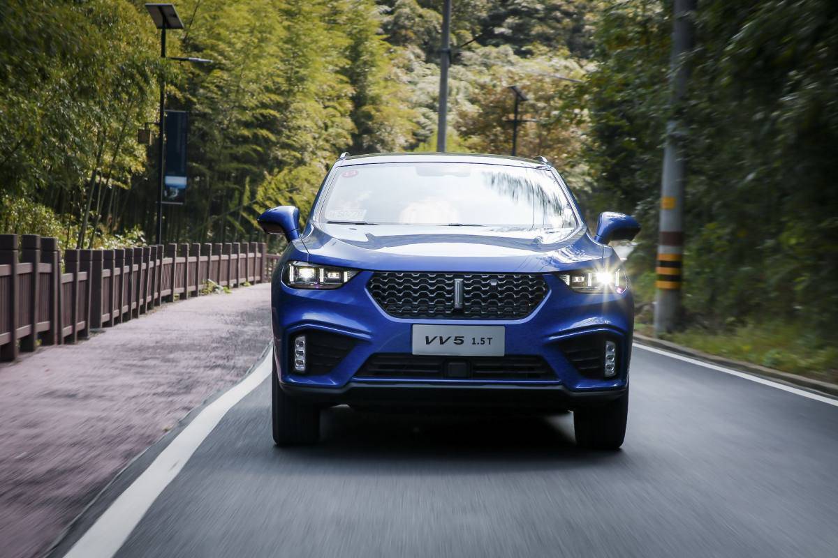 WEY VV5长途出行不累人？ACC、AEB加持，高速开车更省力_搜狐汽车_搜狐网