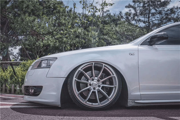 充气弹簧李洋讲述奥迪A6C6打造AIRBFT气动避震悬挂系统低趴魅力_搜狐汽车_搜狐网