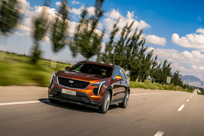 30万豪华紧凑型SUV怎么选？广汽讴歌NEW CDX对比凯迪拉克XT4！_搜狐汽车_搜狐网