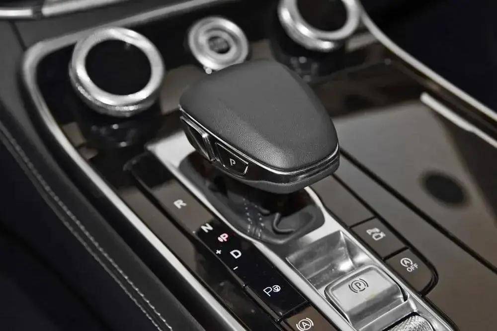 红旗H9正式上市，30万还买啥A6L？_搜狐汽车_搜狐网