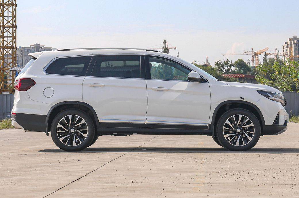 8.99万风行T5L空间大超一流品质SUV油耗却不高_搜狐汽车_搜狐网