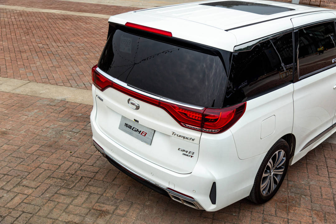 男人为了家庭的成熟选择，试驾广汽传祺GM8！-搜狐大视野-搜狐新闻