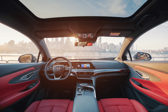 UNI-T搭载蓝鲸NE 1.5T发动机荣获十佳发动机大奖！_搜狐汽车_搜狐网