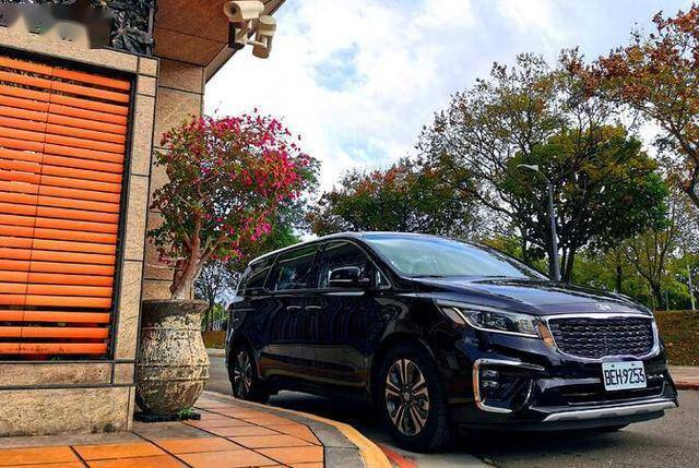 最实惠的合资大七座MPV亮相！空间看齐塞纳，配2.2T动力+8AT_搜狐汽车_搜狐网