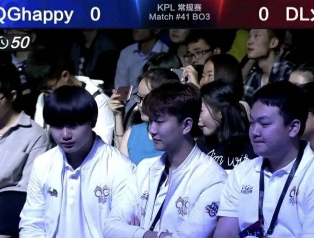 KPL迄今最豪华的替补席！托米一人打下猫、牛、刺痛，有点东西_战队