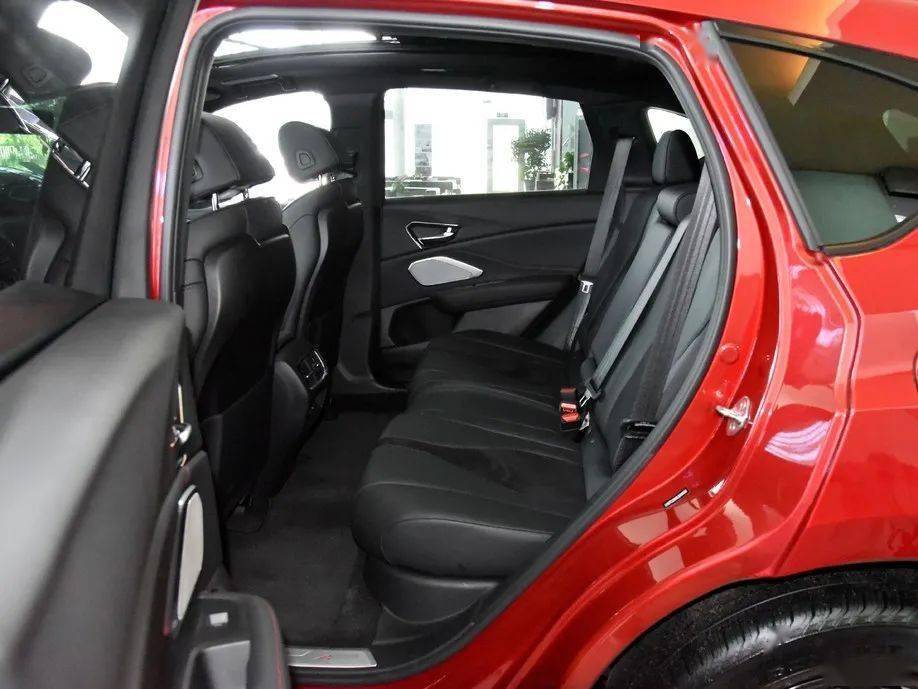 实拍日系豪华SUV！2.0T+10AT+四驱，30万出头就能买到_搜狐汽车_搜狐网