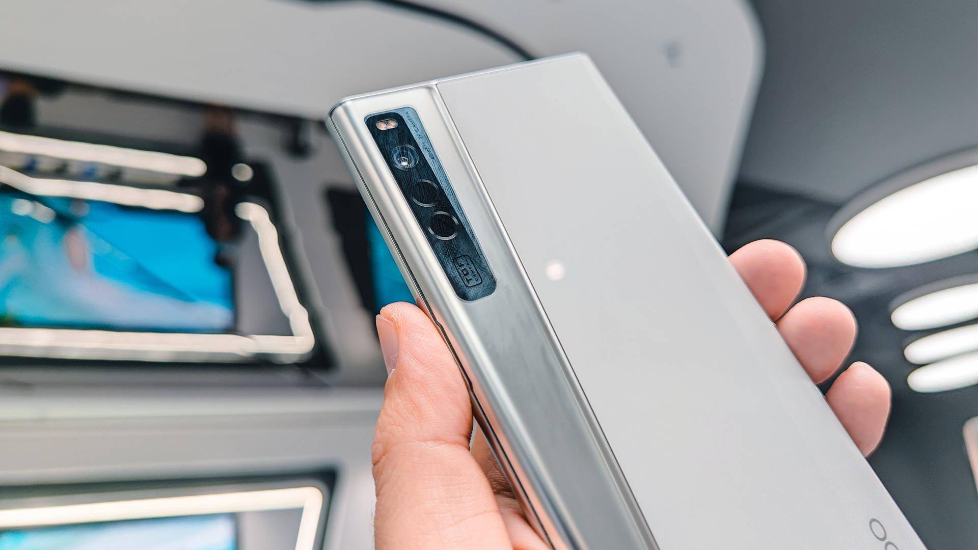 手机形态再跃进！OPPO X 2021卷轴屏概念机图赏-搜狐大视野-搜狐新闻