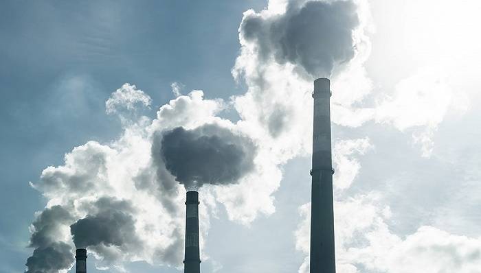 2020年全国337个城市PM2.5浓度为33微克/立方米，同比下降8.3%_天数