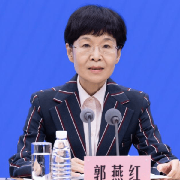 多地出现核酸点排长队 官方回应