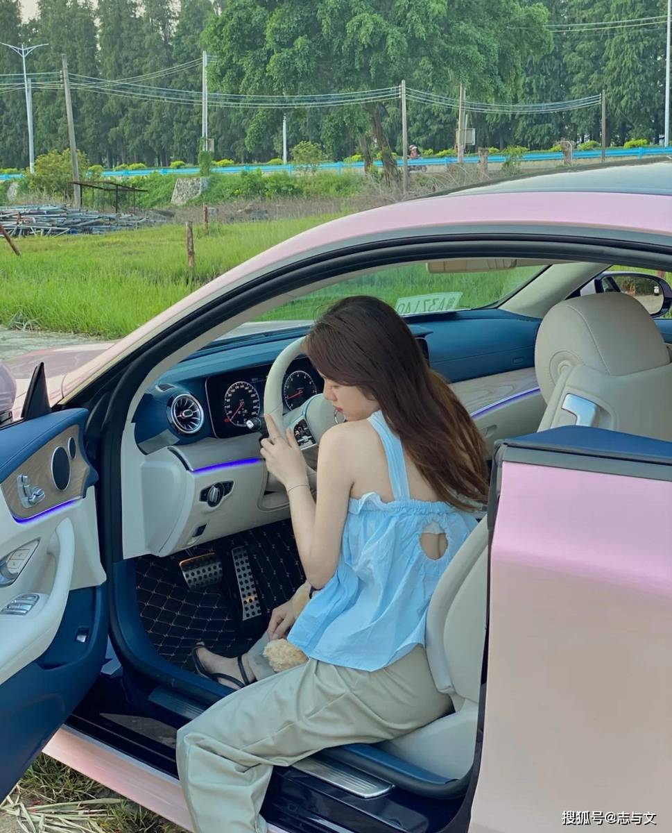 终于提了人生第一辆小车车，奔驰E260双门 Coupe-搜狐大视野-搜狐新闻