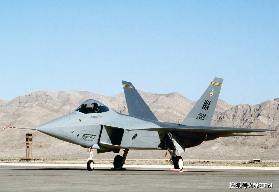 速度隐身性能均超过F22，作战半径更大的YF23为何未获得美空军青睐？_战斗机