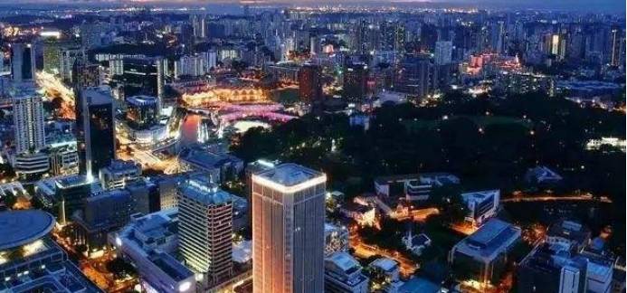 在中国买房子时，建议不要买靠边的房子？为什么呢？_边户