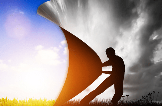 坚守与变革，打造企业发展的动力引擎_集团