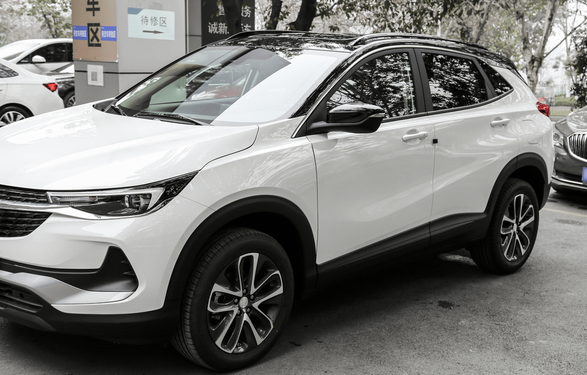 别克SUV“厚道”卖，入门6气囊+6AT，油耗5.5L，跌至8万出头_搜狐汽车_搜狐网