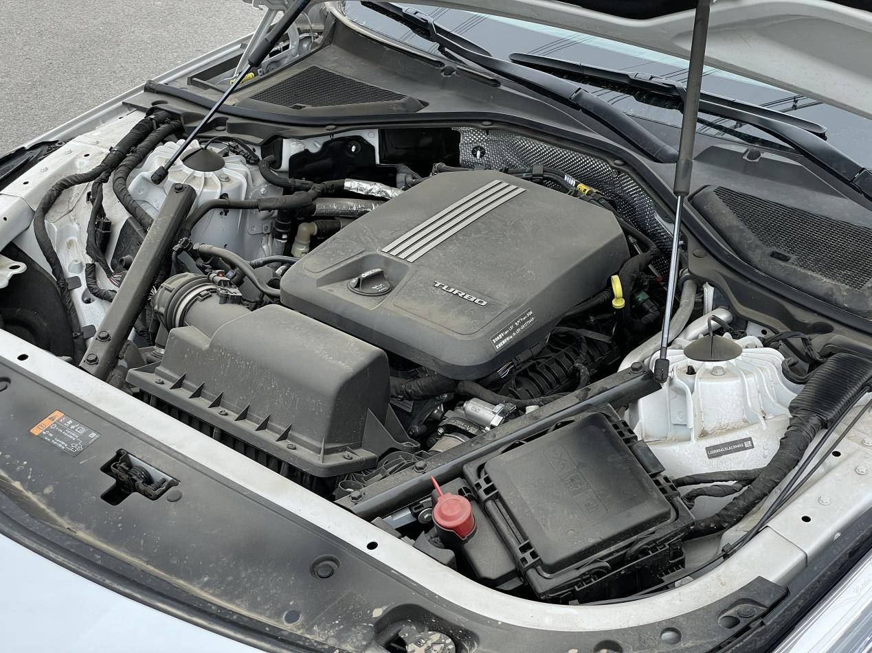 试驾凯迪拉克CT6，2.0T配10AT是一种怎样的体验？_搜狐汽车_搜狐网