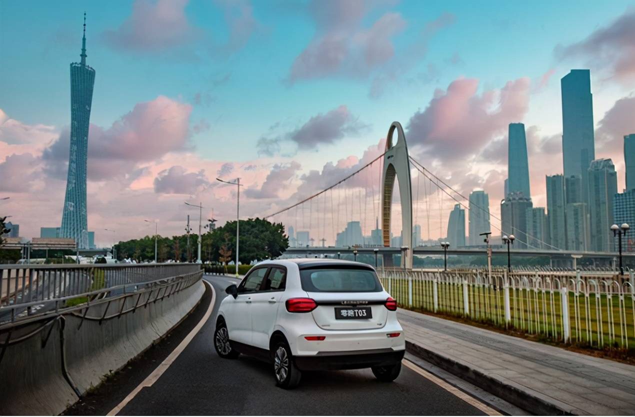 小身体，高配置，最高续航403km，零跑T03到底值不值_搜狐汽车_搜狐网