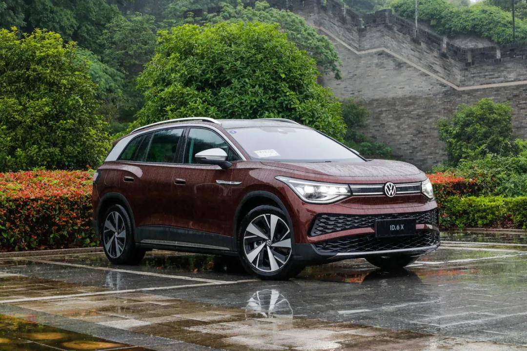 全球首试ID.6 X：大众能造好电动车吗？_搜狐汽车_搜狐网