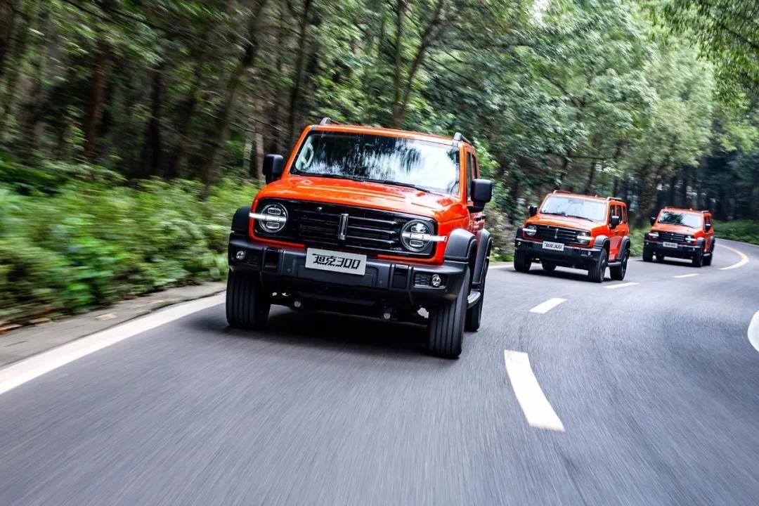 自主品牌越野车：坦克300、北京BJ40、哈弗H9怎么选？_搜狐汽车_搜狐网