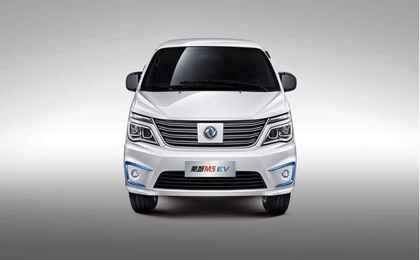 高颜值与性价比完美平衡 宜商宜家纯电MPV就选菱智M5EV_搜狐汽车_搜狐网