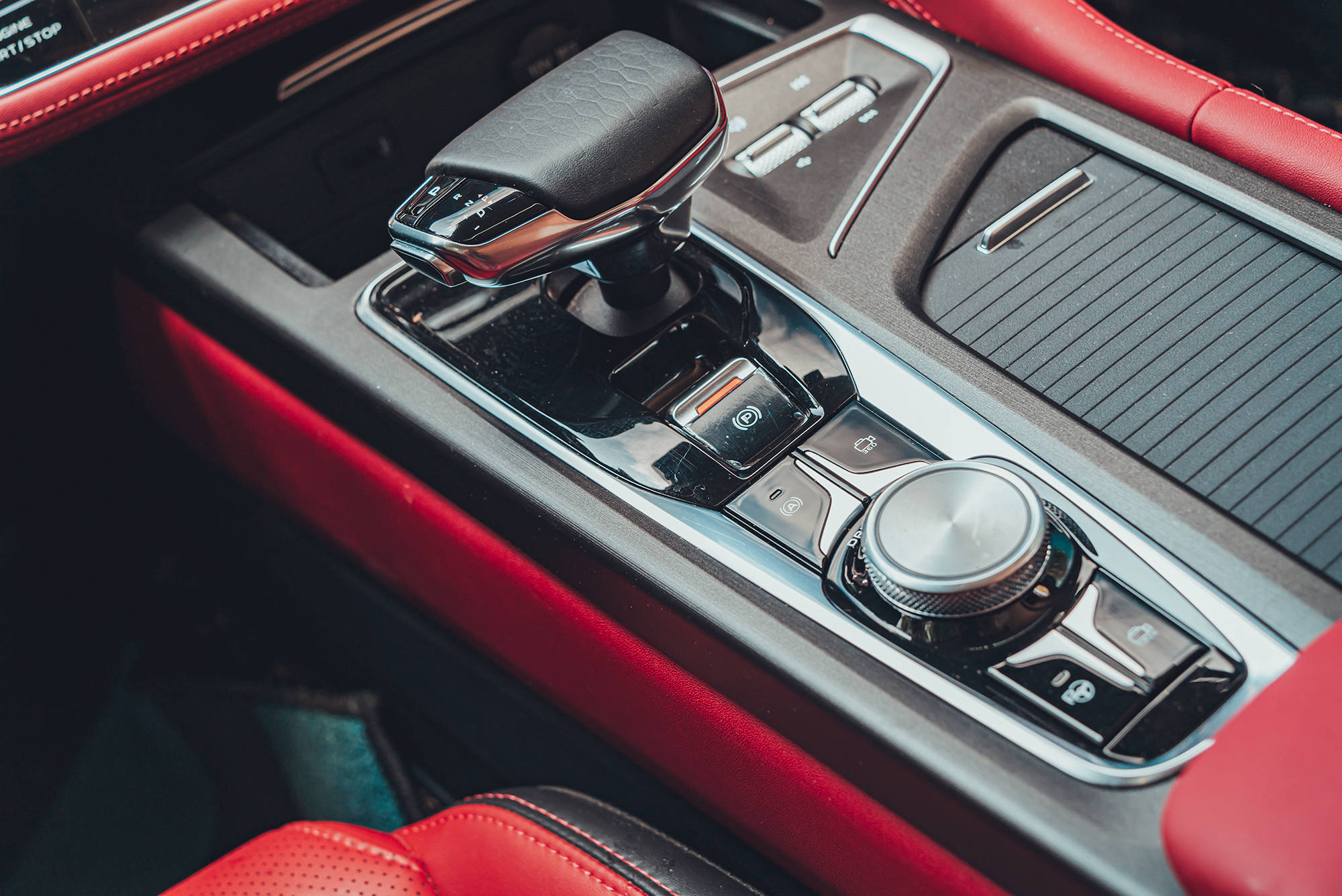 后来者居上理所当然？对比试驾GS4 PLUS/CS75 PLUS_搜狐汽车_搜狐网