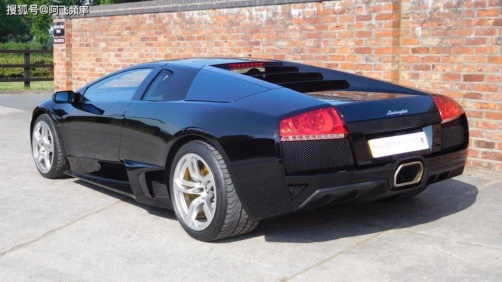 完美的意大利蛮牛 仅行驶三百公里2007年兰博基尼LP640_车主