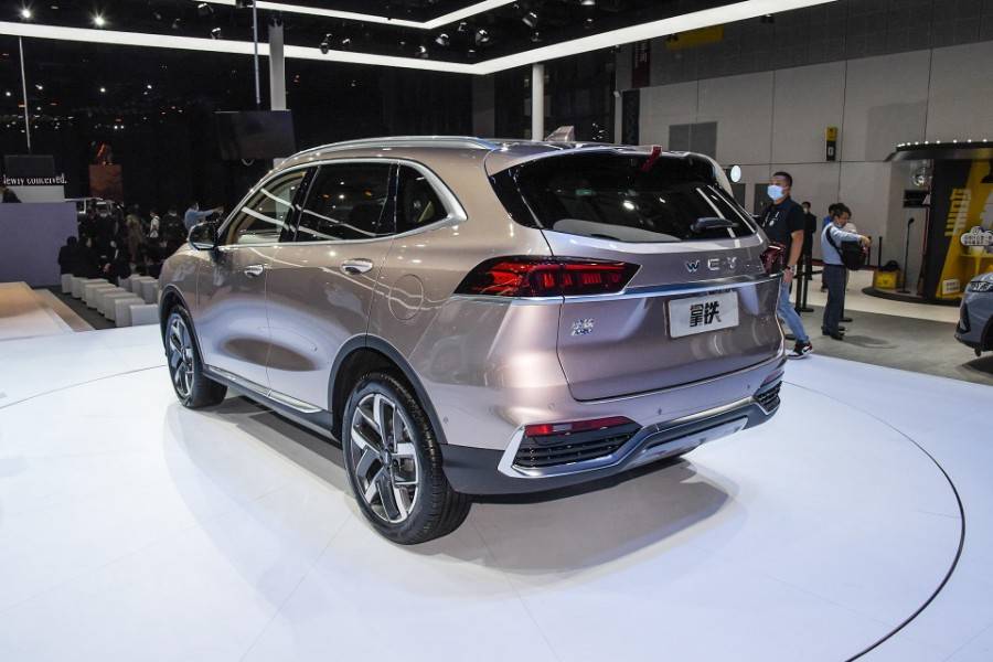 WEY拿铁配置曝光！首搭1.5T智能混动，VV6车主看了流口水！_搜狐汽车_搜狐网