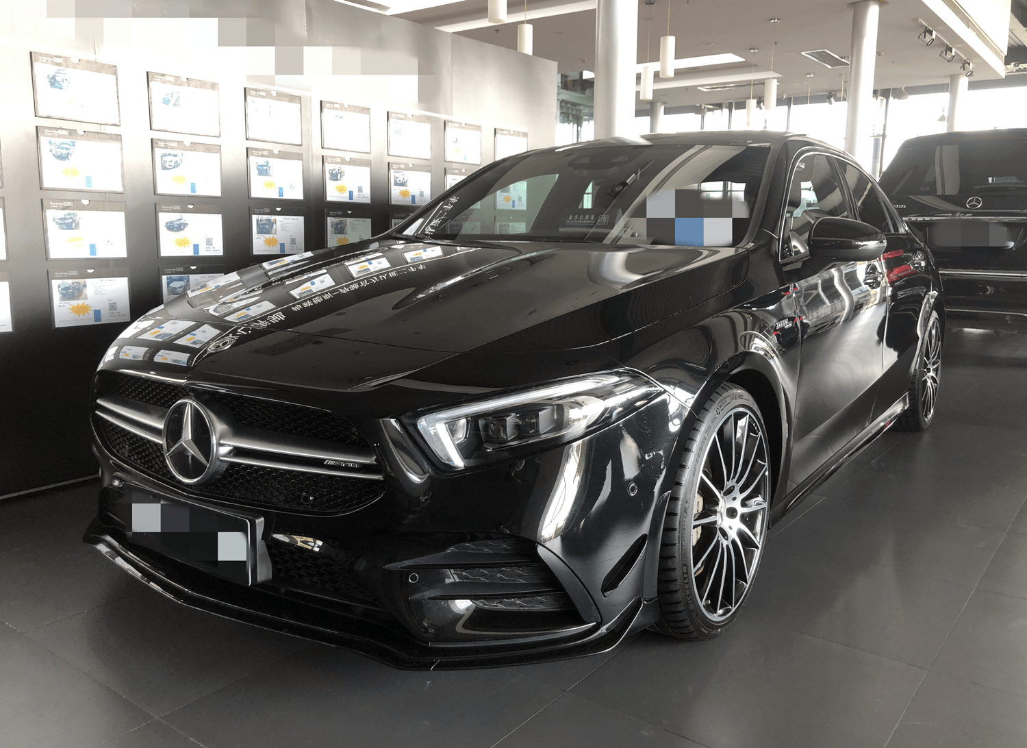 键盘侠最痛恨的性能车，探店奔驰AMG A35L，上路不到42万_搜狐汽车_搜狐网