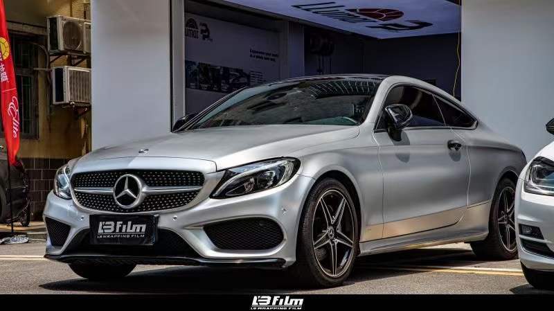 奔驰-C260汽车贴膜LB改色膜电光金属太空银_搜狐汽车_搜狐网