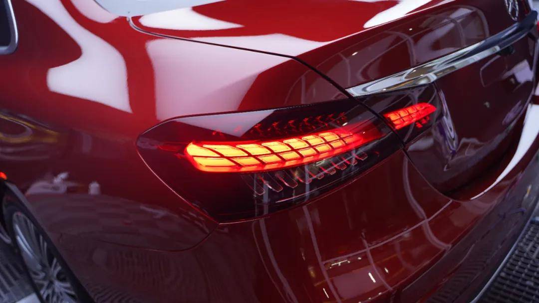 莆田XPEL|奔驰E300L装贴XPEL-LUX PLUS系列隐形车衣_搜狐汽车_搜狐网