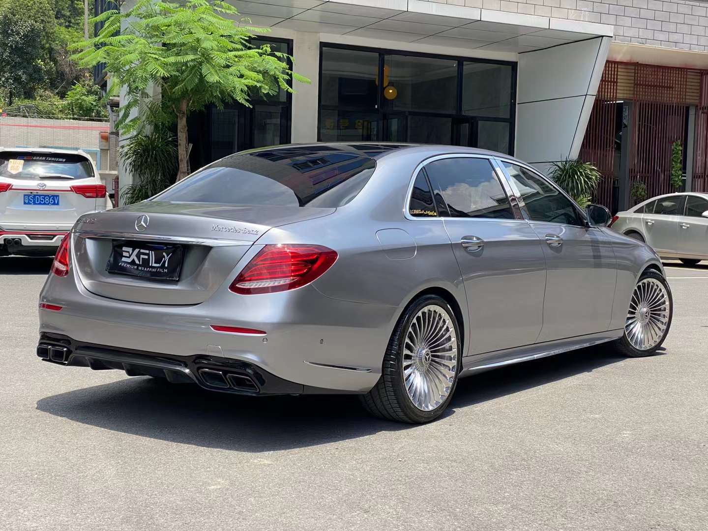 奔驰E全车贴EKFILM-EK改色膜GT银_搜狐汽车_搜狐网