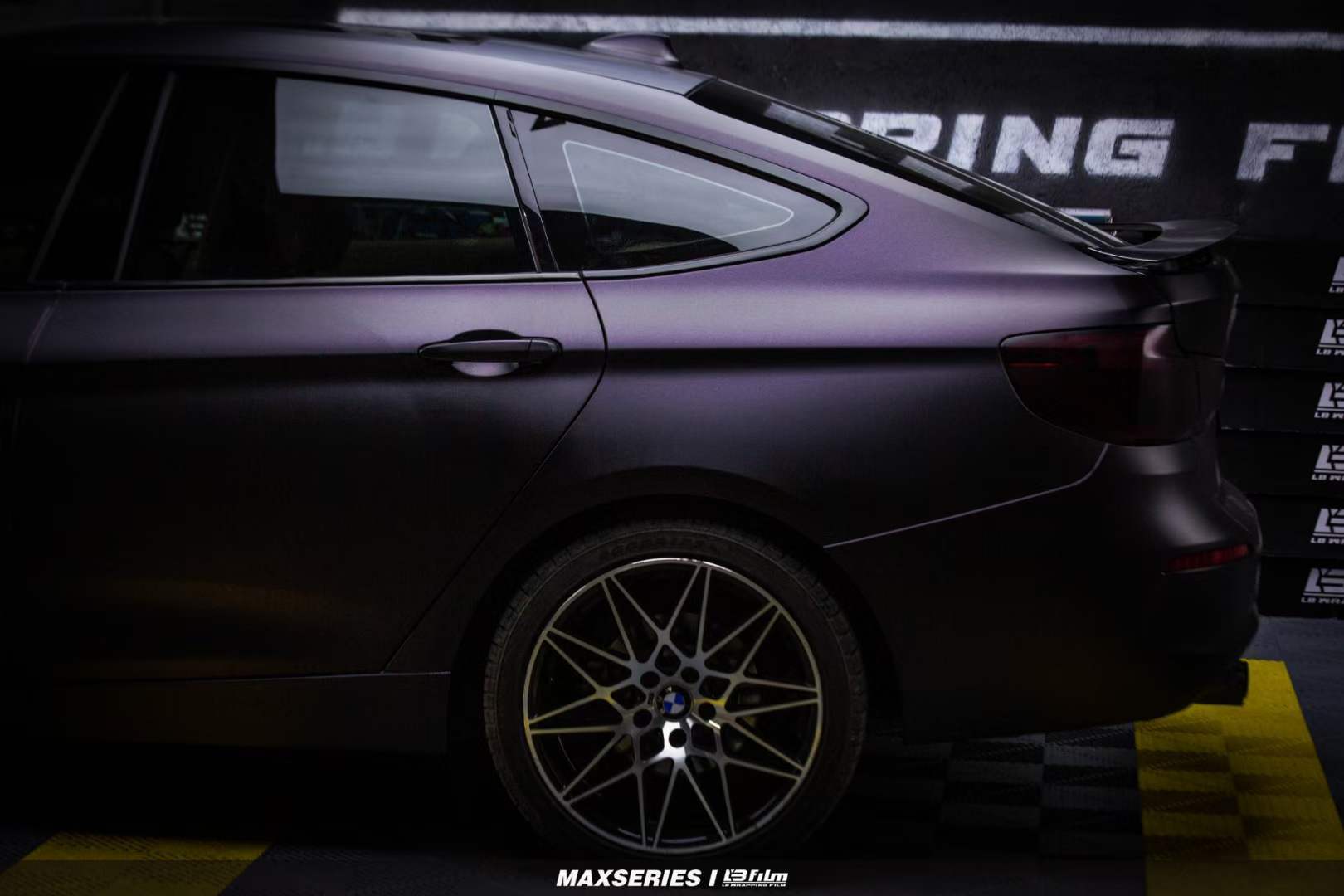 宝马-3系GT汽车LBFILM改色膜PET闪影墨紫_搜狐汽车_搜狐网