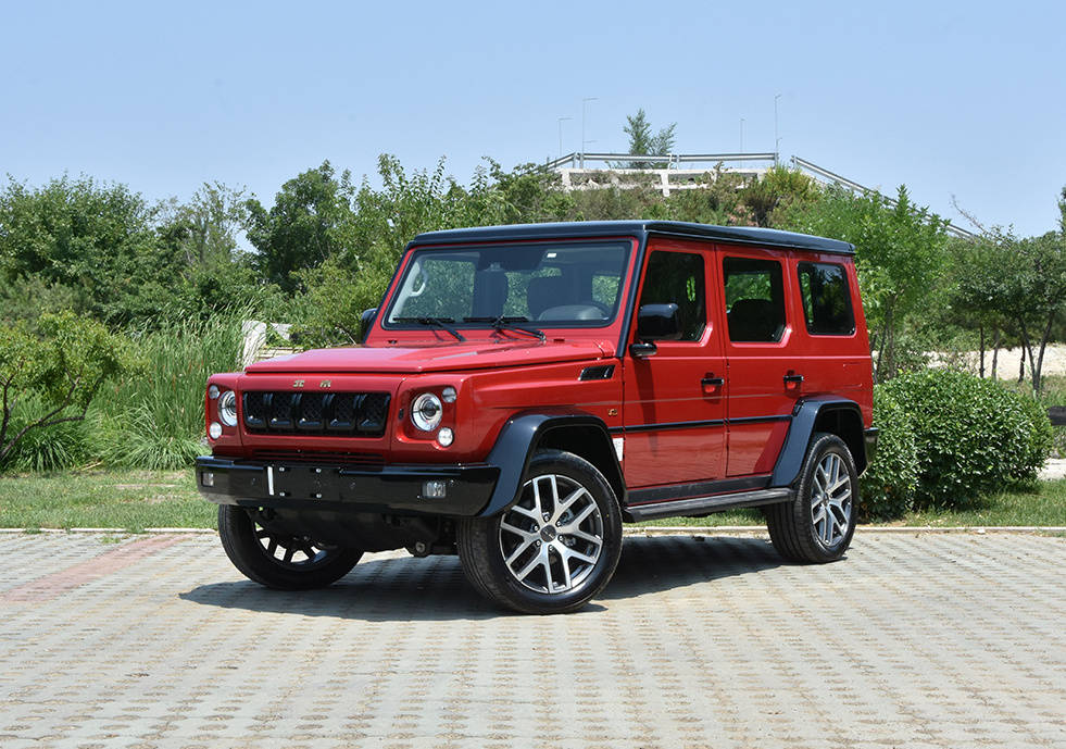 外观酷似奔驰G，搭载3.0T V6动力，34.8万的北京BJ80值得买吗？_搜狐汽车_搜狐网