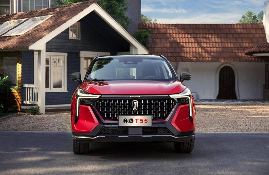 入库没把握 更怕急刹车？奔腾T55就是难题终结者_搜狐汽车_搜狐网