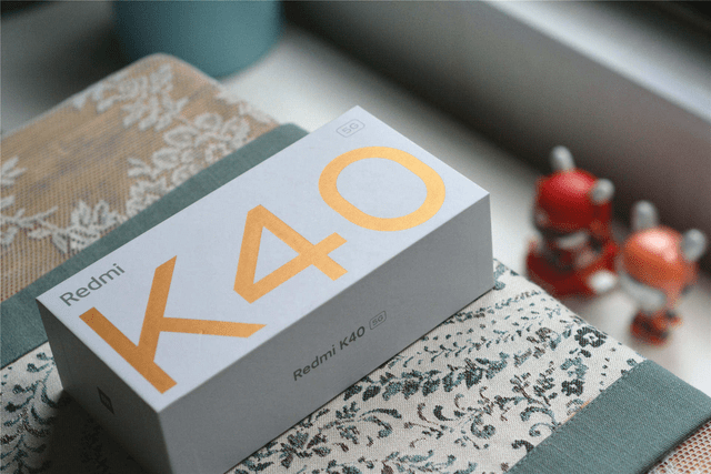 为红米K50让路，k40跌至1699，入手会亏吗？_机型_元机_屏幕