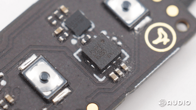 采用达发AB1565蓝牙音频SoC，小鸟Libratone TRACK+第2代颈挂式降噪耳机拆解_特写_产品_信息