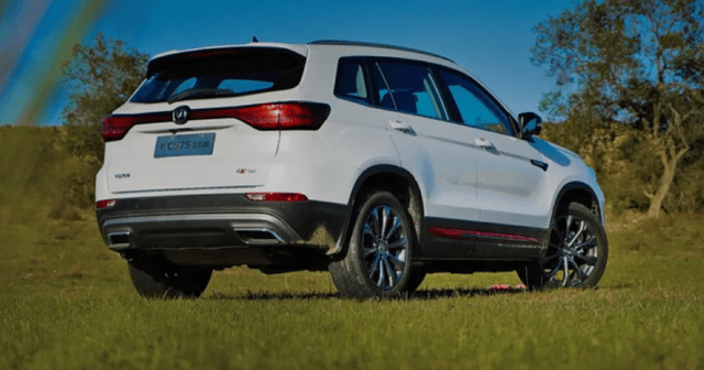 自主紧凑级SUV 风神AX7马赫版PK长安CS75蓝鲸版_搜狐汽车_搜狐网