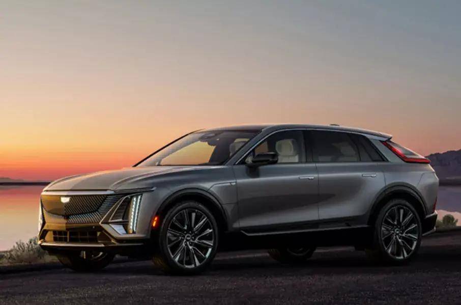 43.97万的凯迪拉克LYRIQ ，会比蔚来ES8香吗?这车可能不打折了！_搜狐汽车_搜狐网