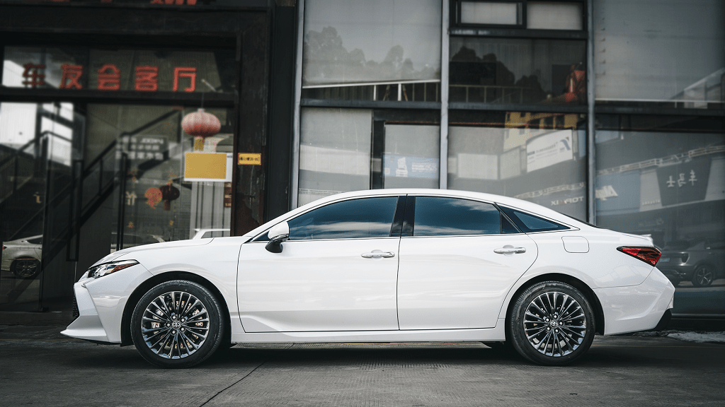 TEI Racing官方案例，丰田亚洲龙前轮升级tei p60es大六刹车套件_搜狐汽车_搜狐网