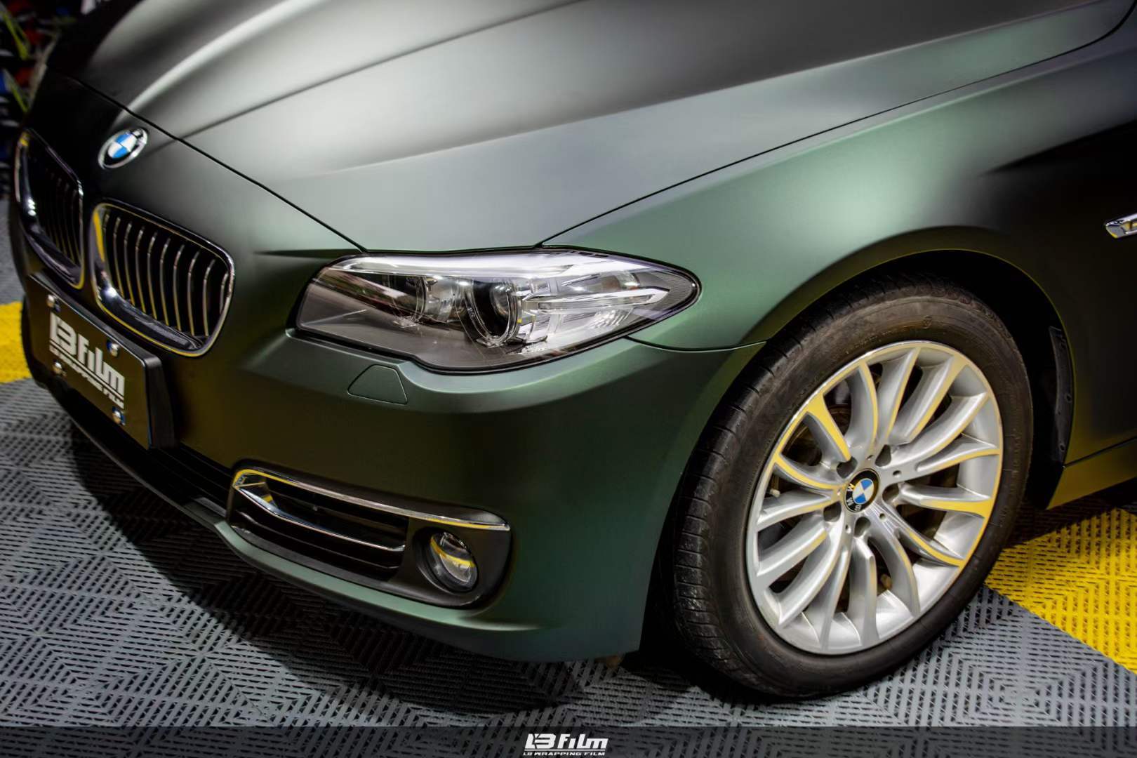 LBFILM改色膜：宝马-5系PET仙棕绿_搜狐汽车_搜狐网