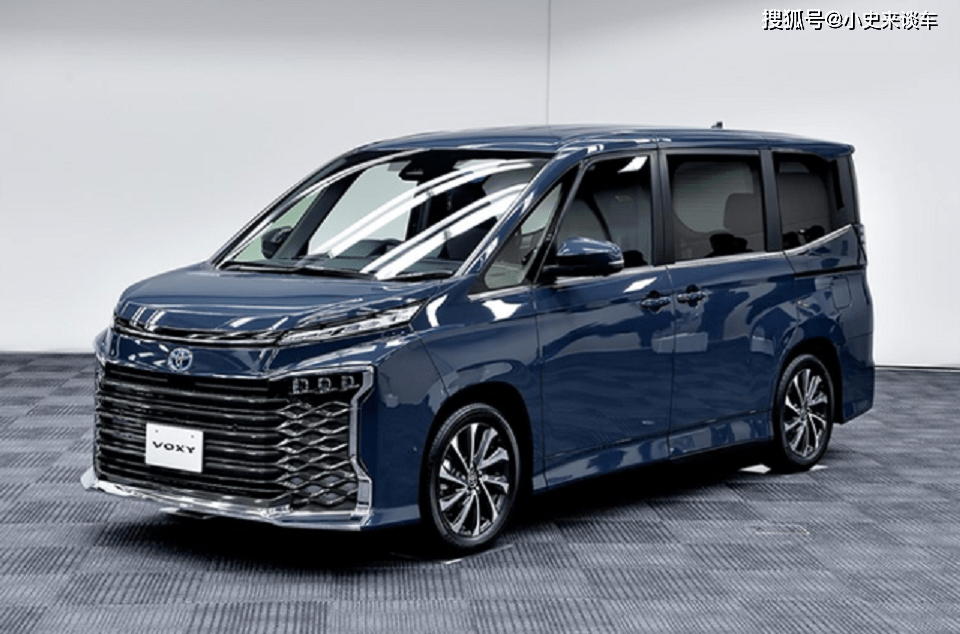 18万！丰田“小号埃尔法”上线！炫酷外观配2.0T+CVT，油耗仅4L！_搜狐汽车_搜狐网