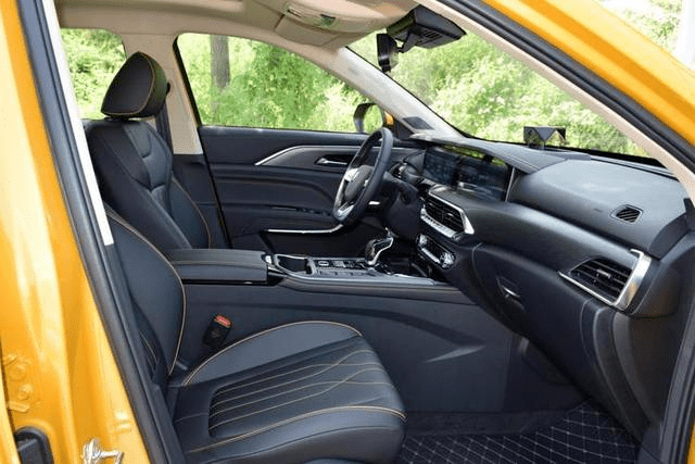 颜值与实力并存 奔腾T77 Pro堪称不二之选_搜狐汽车_搜狐网