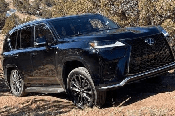 丰田“旗舰级”SUV，3.5T双涡轮+10AT，新款雷克萨斯LX600亮相！_搜狐汽车_搜狐网