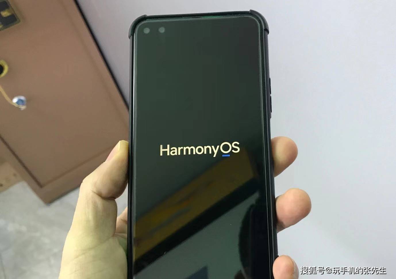 荣耀的MagicUI是鸿蒙系统吗？看完这点，你就明白了_华为_Android_HarmonyOS