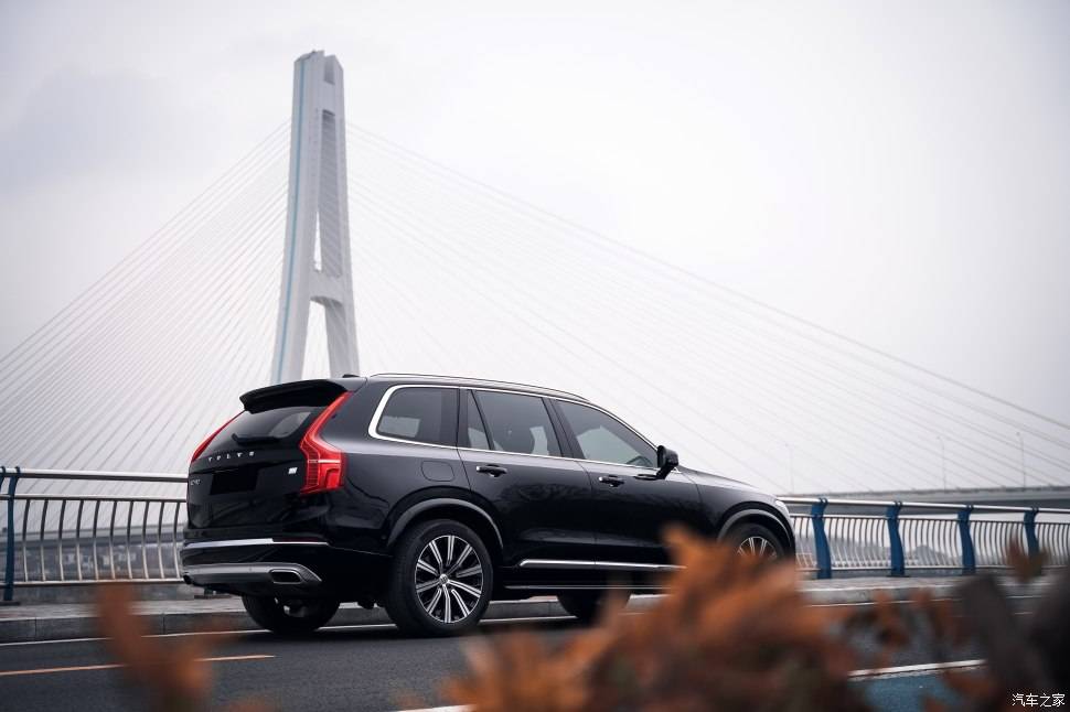 沃尔沃XC90对比奔驰GLS——好就是贵、贵就是好_搜狐汽车_搜狐网