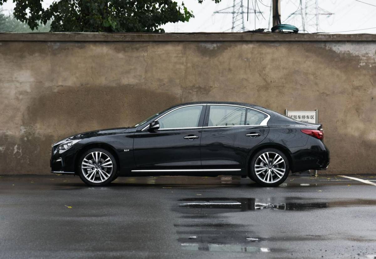 26.48万起售，2022款英菲尼迪Q50L正式上市，你会选择购买吗？_搜狐汽车_搜狐网