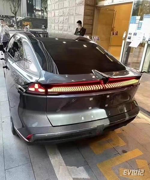 长安新能源C385实车曝光，或启用新品牌对标Model 3_搜狐汽车_搜狐网