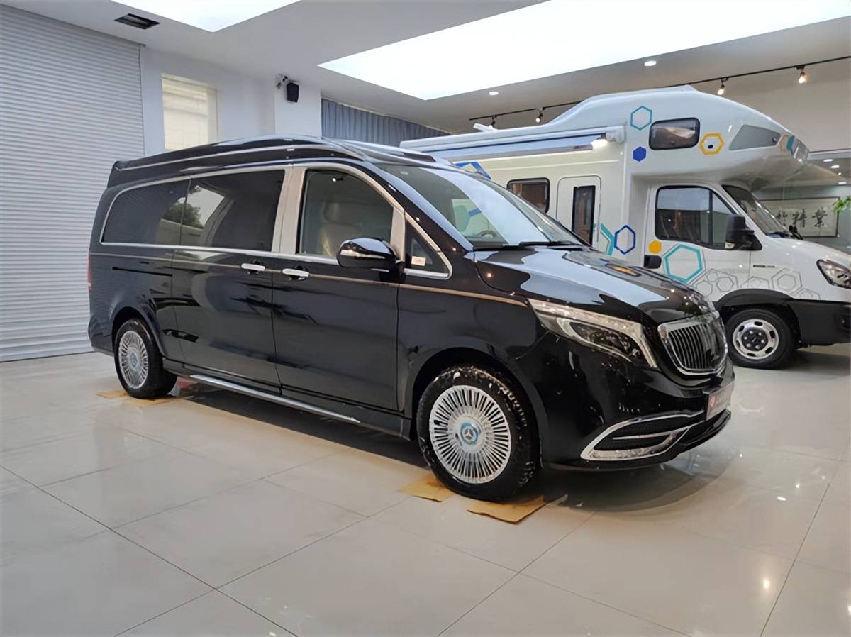 奔驰V260L豪华定制七座商务车，伟昊众神全隔断MPV | 乐惠车