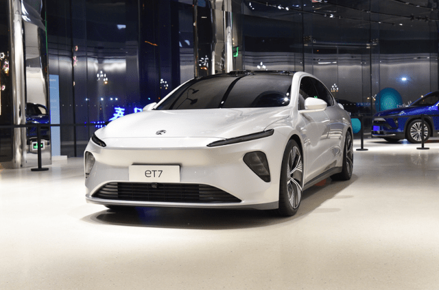 蔚来ET7量产下线，别急，再等等它_搜狐汽车_搜狐网