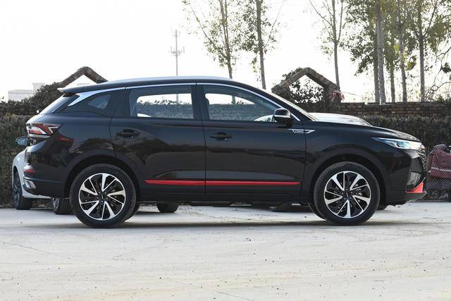 H6、CS75PLUS之后的又一国产巅峰之作，东风风神AX7马赫版初体验_搜狐汽车_搜狐网